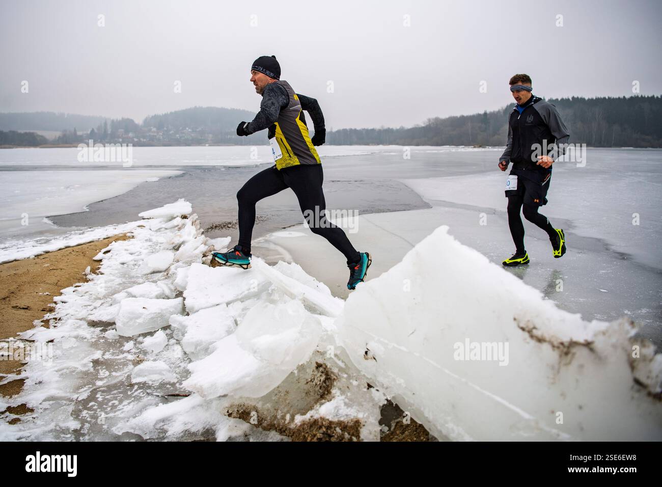 Cerna v Posumavi, Czech Republic. 8 Feb, 2025. The Lipno Ice Marathon ...