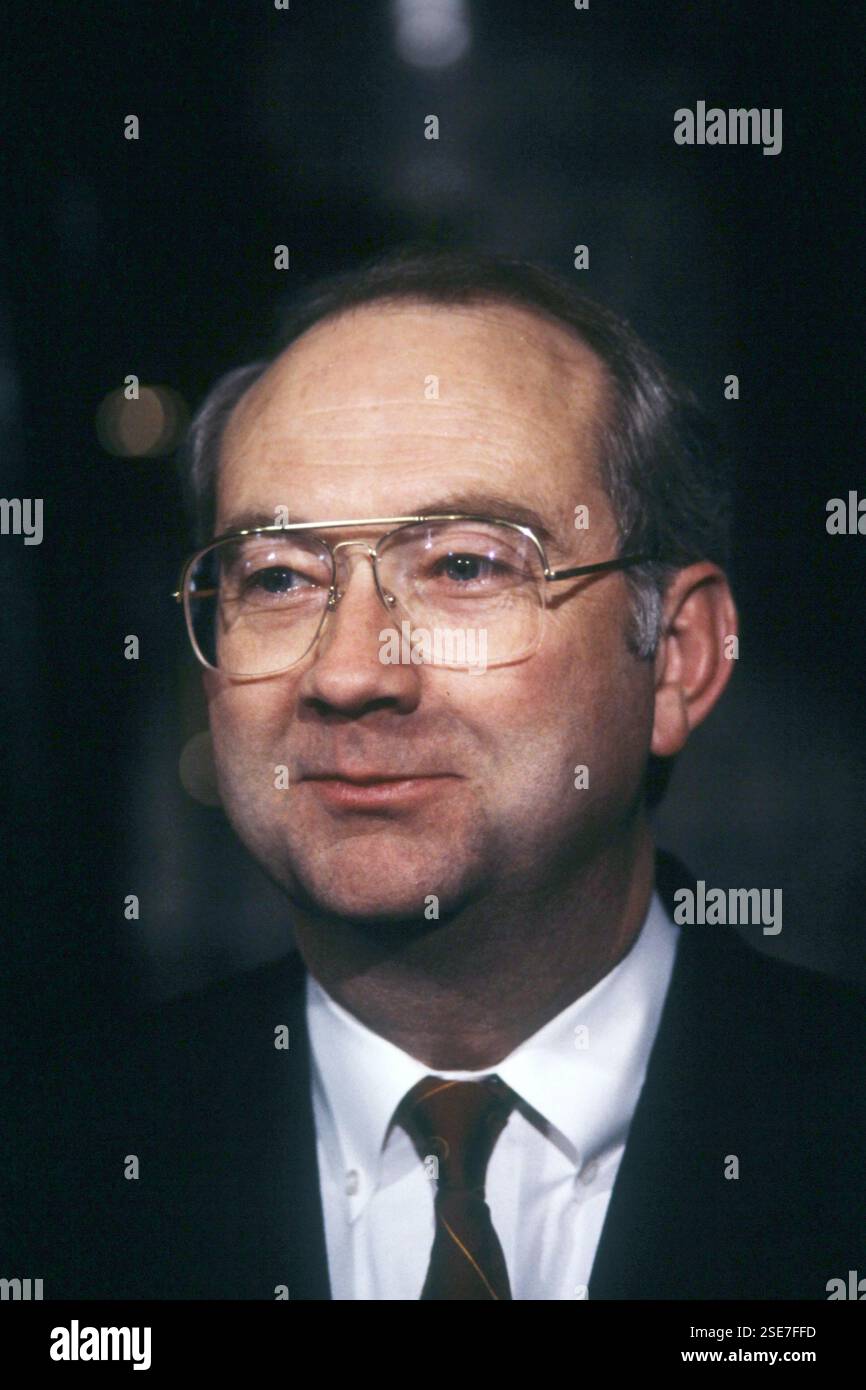 Senator Phil Gramm Photograph by Dennis Brack BB91 Stock Photo - Alamy
