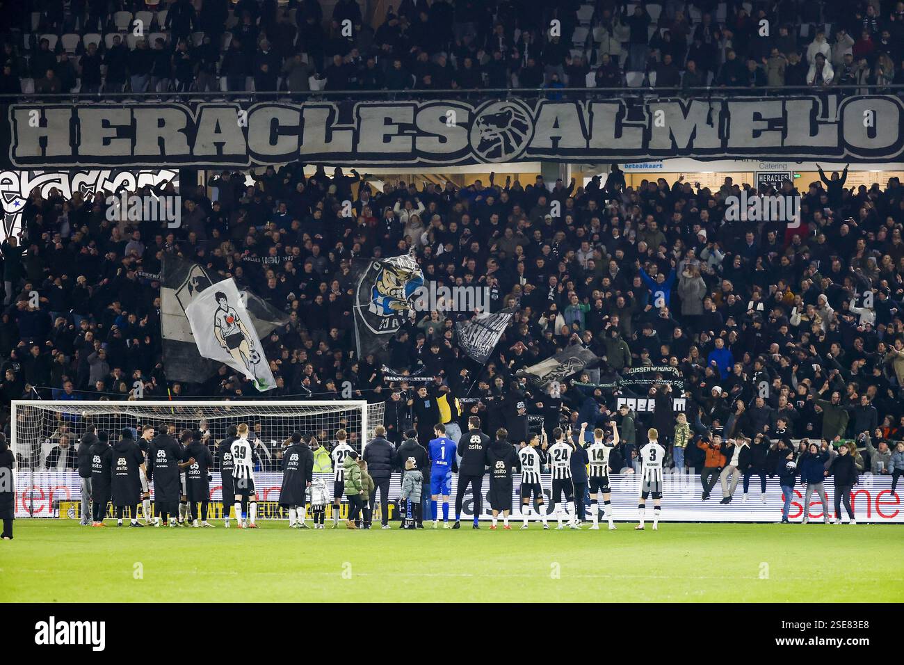 ALMELO - Players of Heracles celebrate the 4-2 win during the Dutch ...