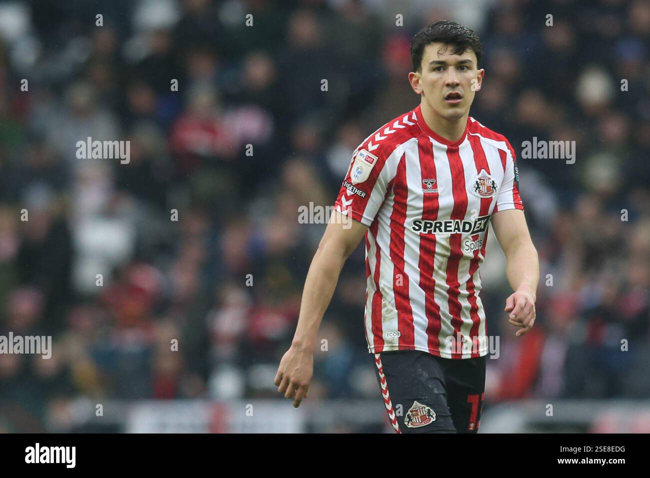Sunderland on Saturday 8th February 2025. Sunderland's Luke O'Nien ...