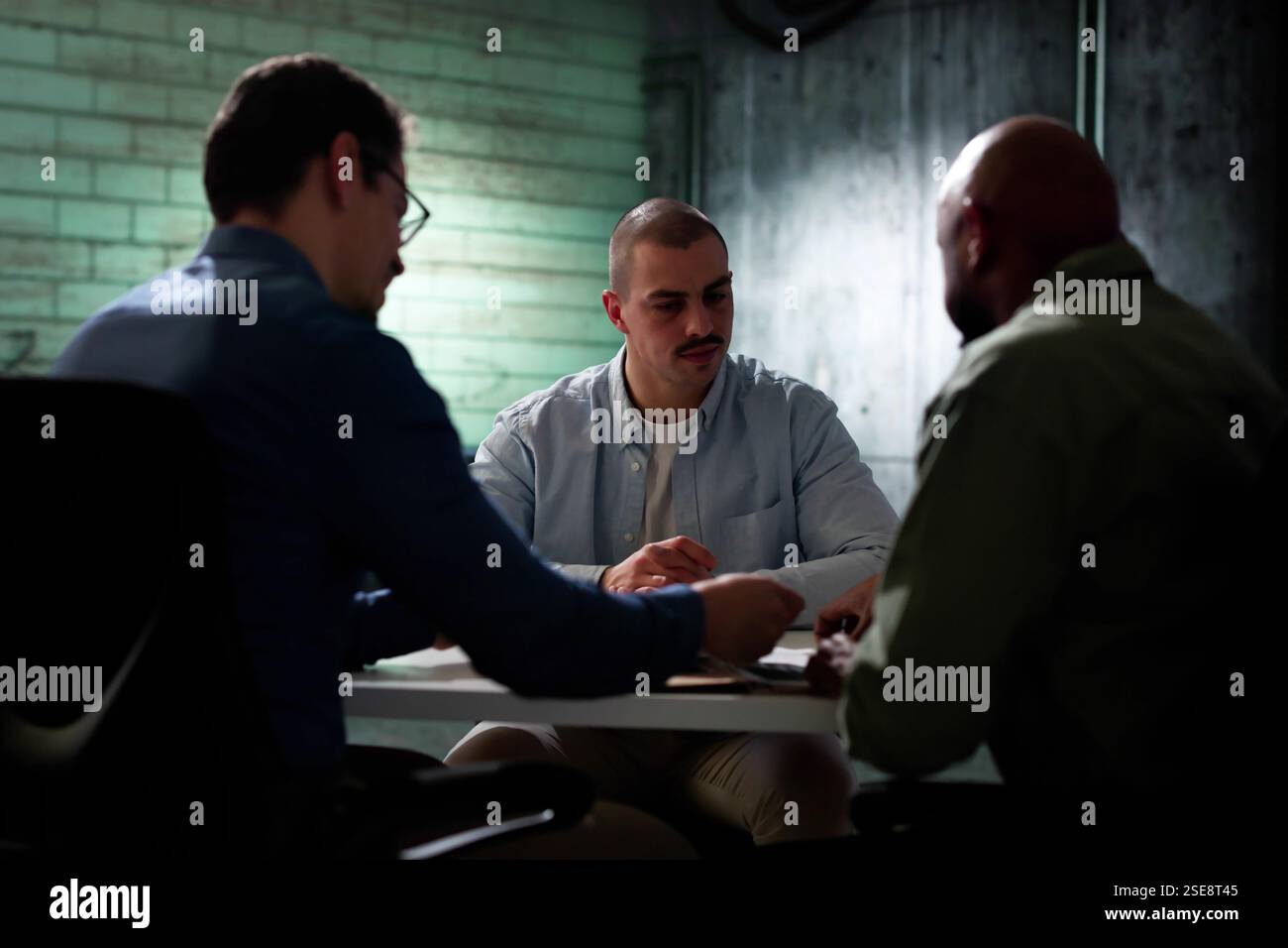 Investigative Detectives Interview Depressed Suspect, Seek Truth Behind ...