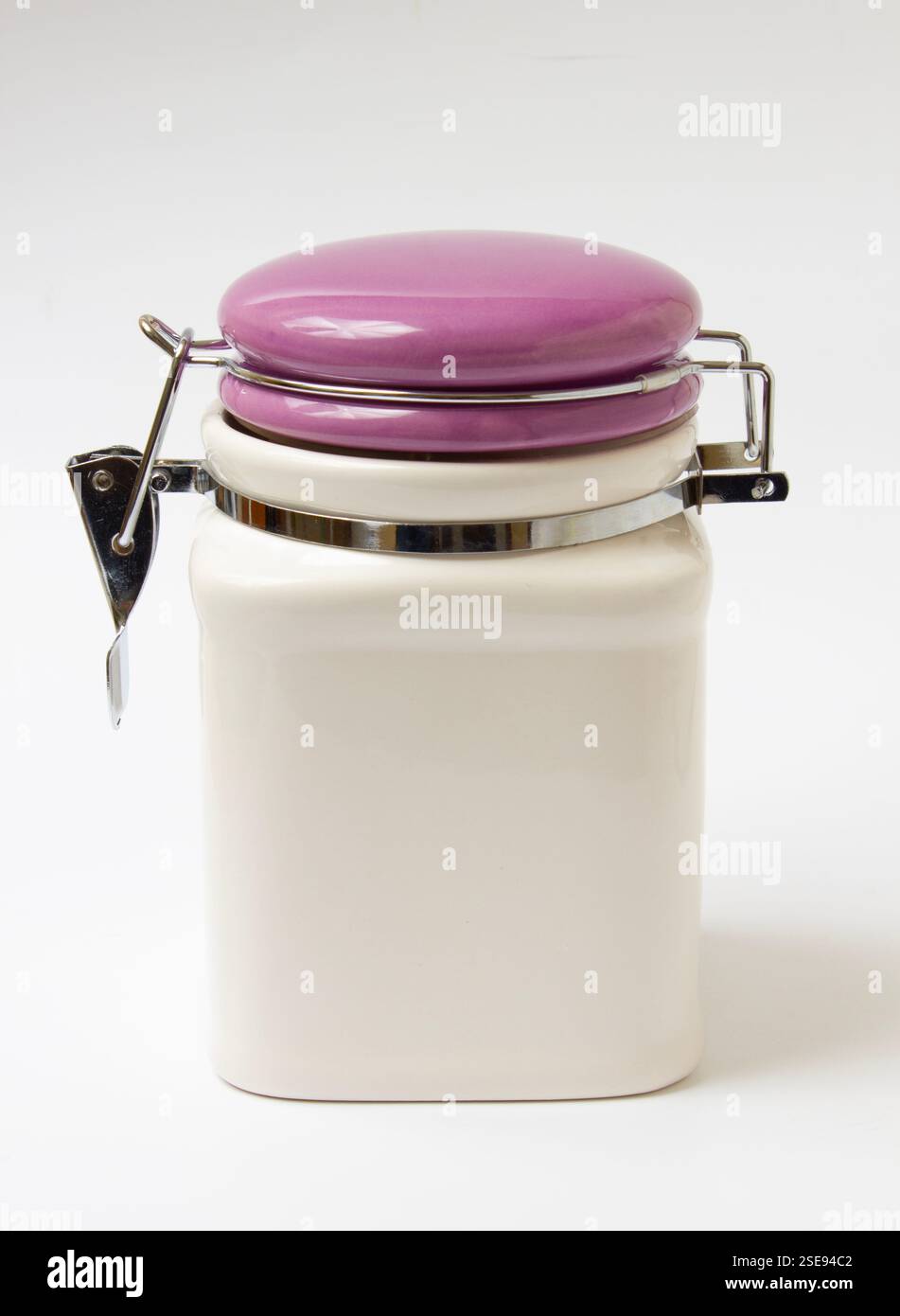 Bulk solids storage hi-res stock photography and images - Alamy