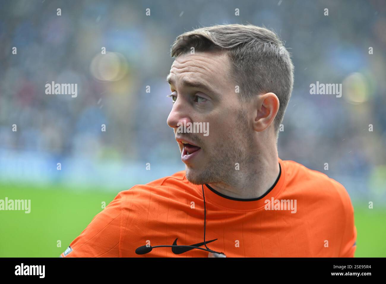 Coventry, UK. 8th February 2025. Referee Ben Toner (Match referee ...