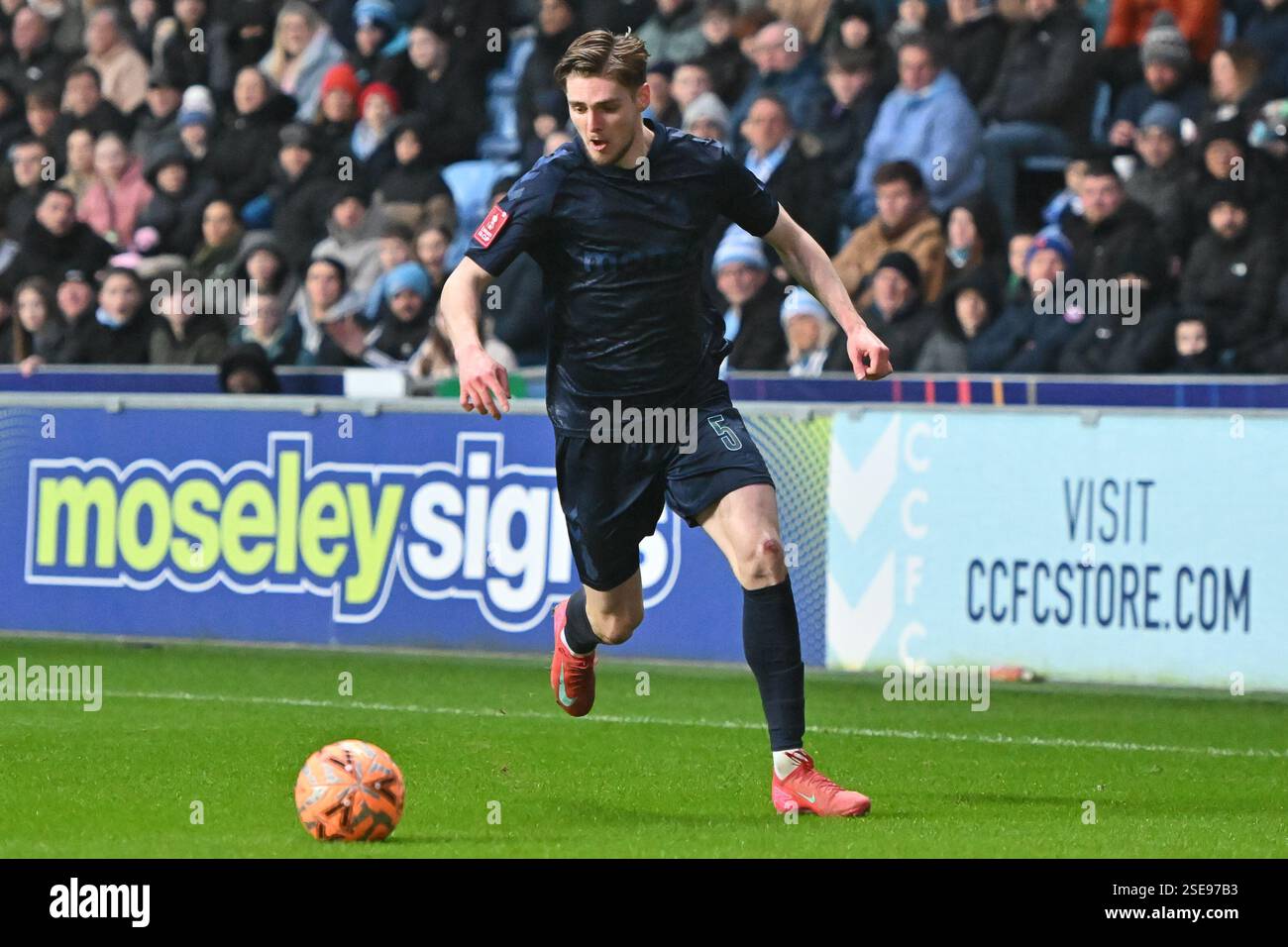 Coventry, UK. 8th February 2025. Jack Rudoni (5 Coventry City) goes ...