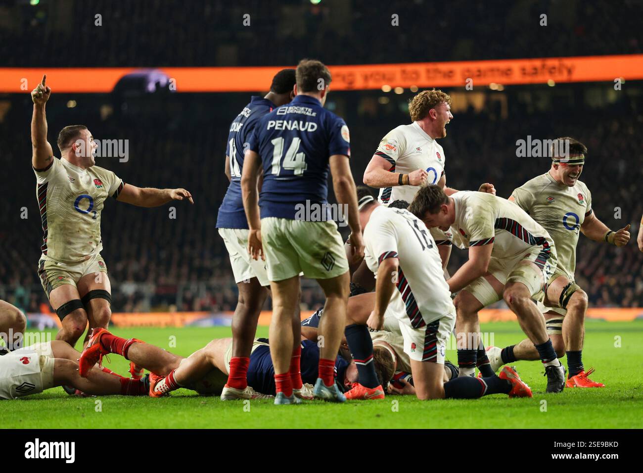 England players celebrate after Fin Baxter scored a try during the Six ...