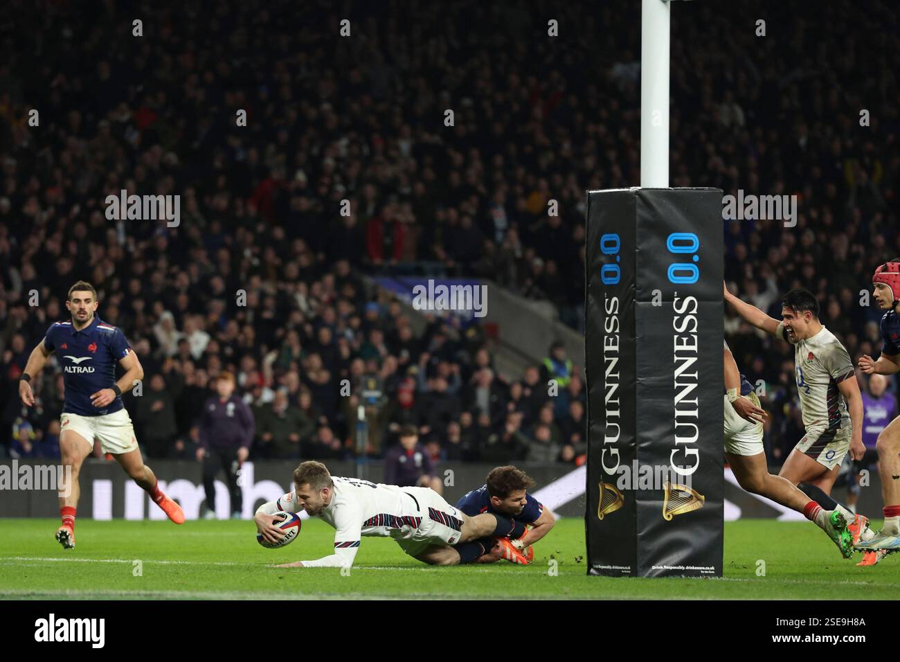 England's Elliot Daly scores a try during the Six Nations rugby union ...