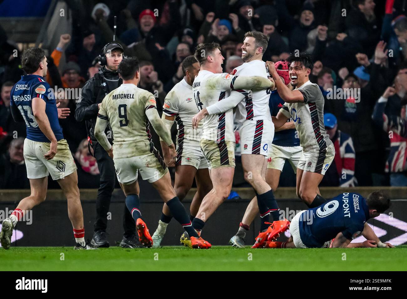 Elliot daly france 6 nations 2025 hi-res stock photography and images ...