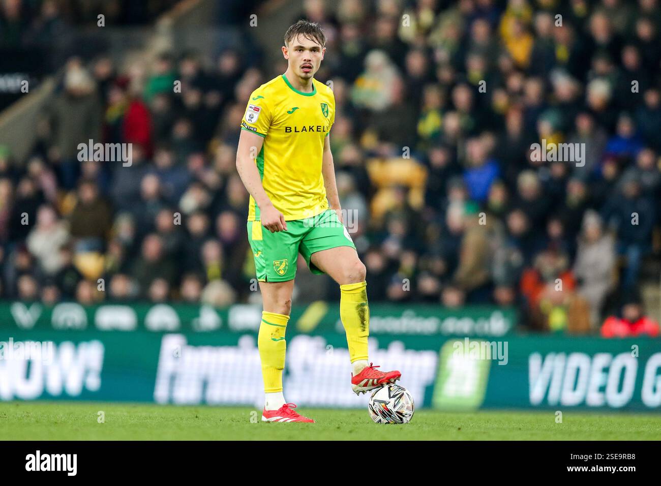 Norwich, UK. 08th Feb, 2025. Callum Doyle of Norwich City runs with the ...