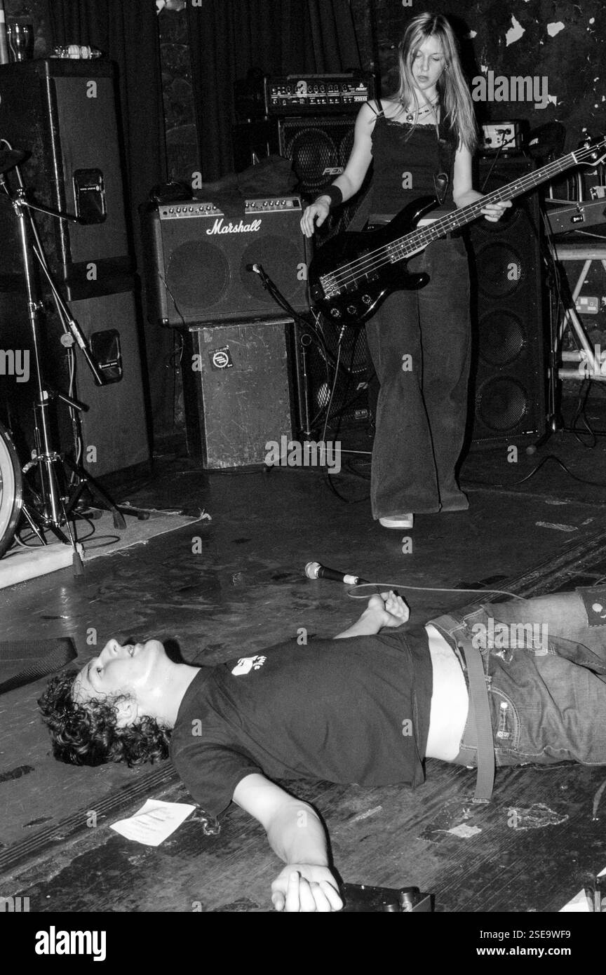 FRANK TURNER, MILLION DEAD, CONCERT, 2003: A young Frank Turner and ...