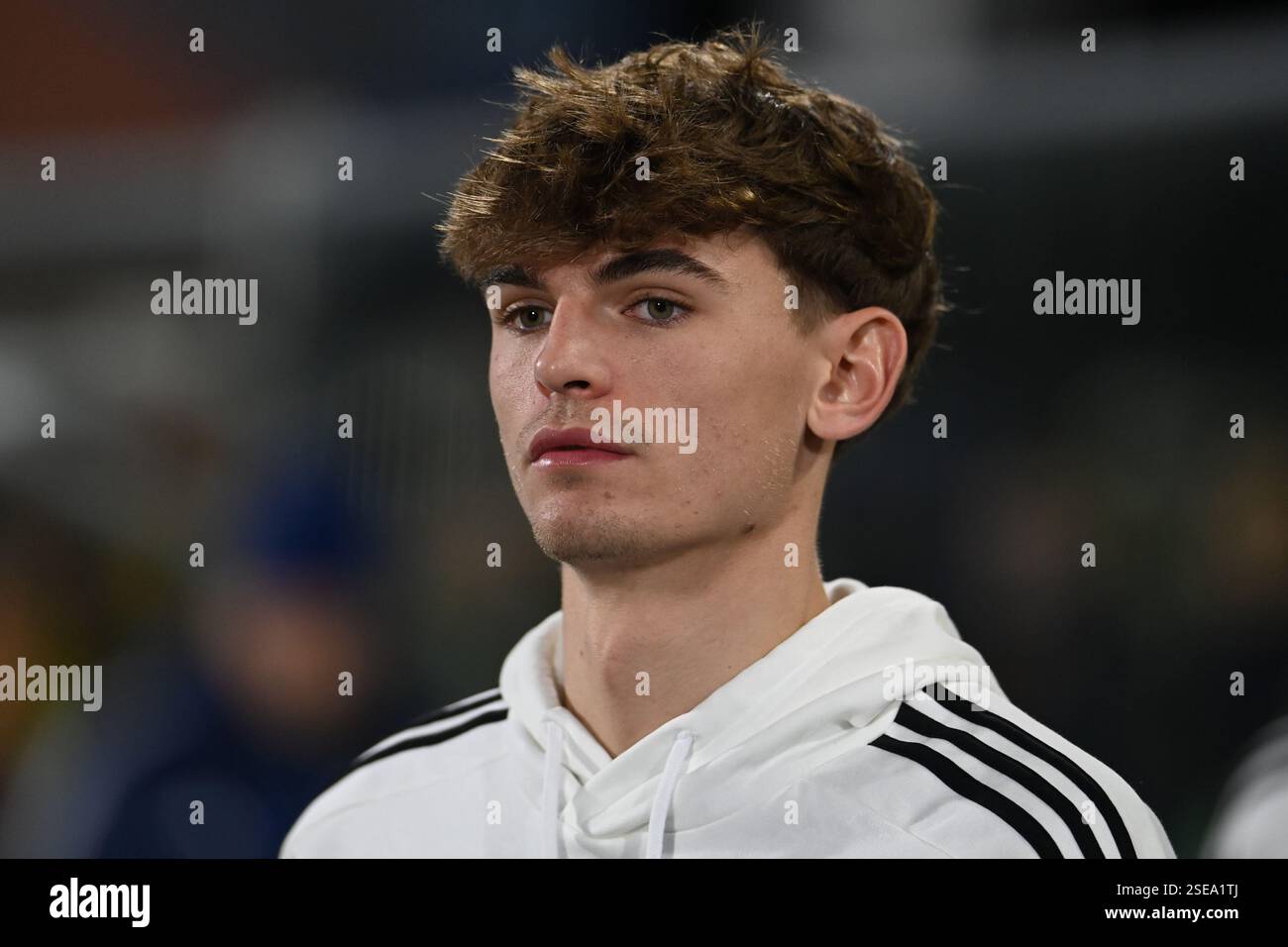 Como, Italy. 07th Feb, 2025. Nico Paz (Como) portrait during Como 1907 ...