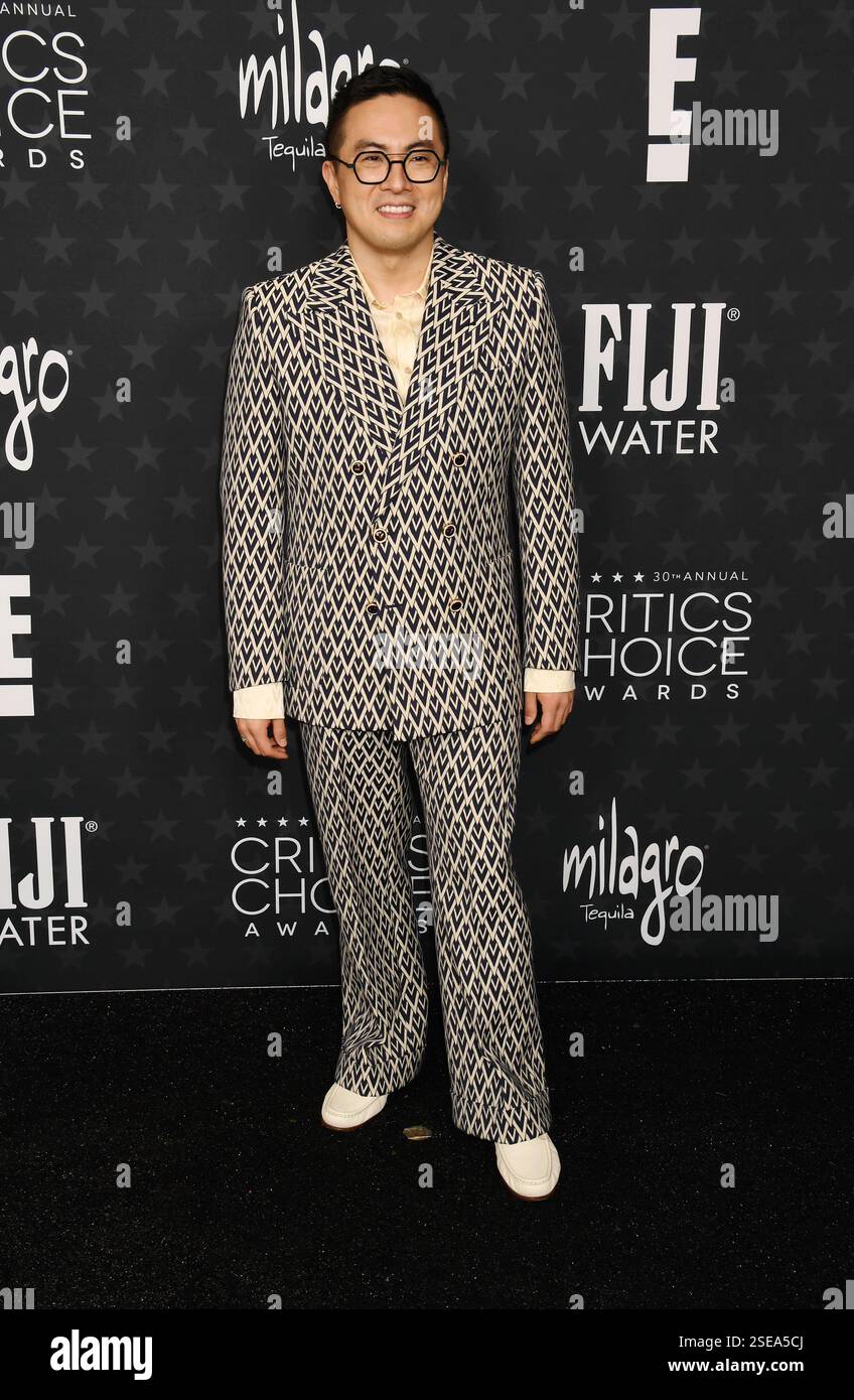 SANTA MONICA, CALIFORNIA - FEBRUARY 07: Bowen Yang attends the 30th ...