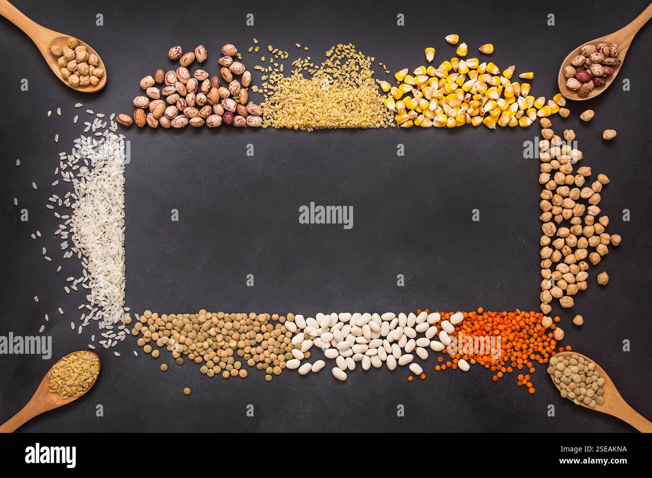 Different type of raw dry legumes composition. White beans, lentils ...