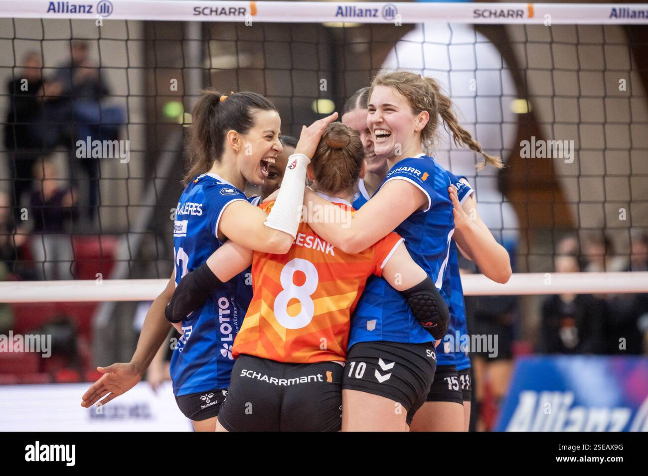 Maria Segura Pallares (Allianz MTV Stuttgart, #33), Florien Reesink ...