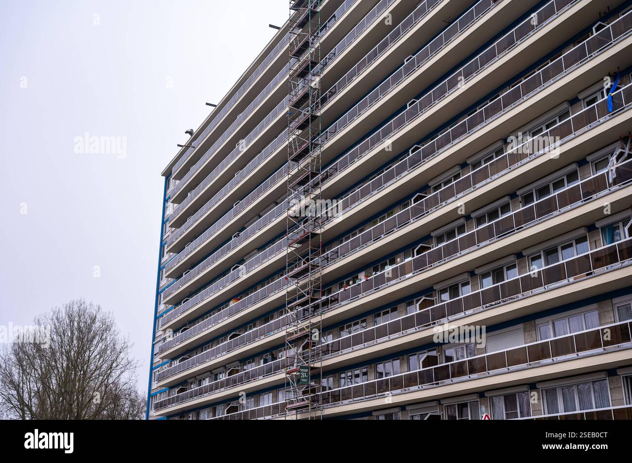 Patterns of a high rise social housing block at Avenue Dr Zamenhof ...
