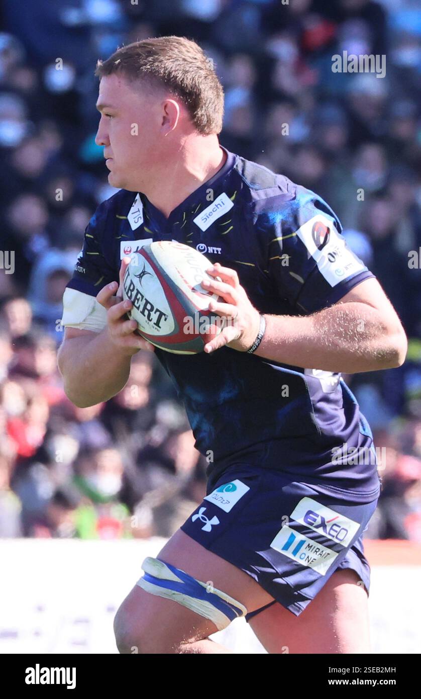 Tokyo, Japan. 8th Feb, 2025. Urayasu D-Rocks No.8 Jasper Wiese carries ...