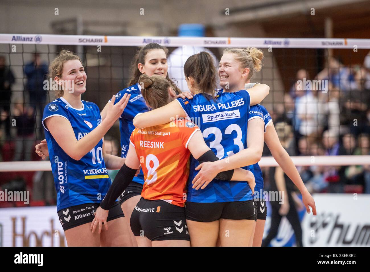 Jolien Knollema (Allianz MTV Stuttgart, #10), Lucia Varela Gomez ...