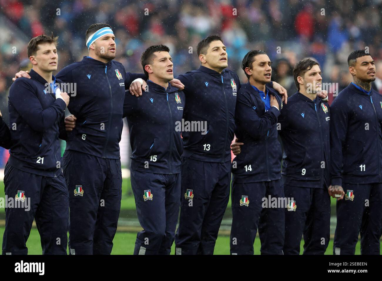 Rome, Italy 08.02.2025: Italian players sing the national anthem during ...