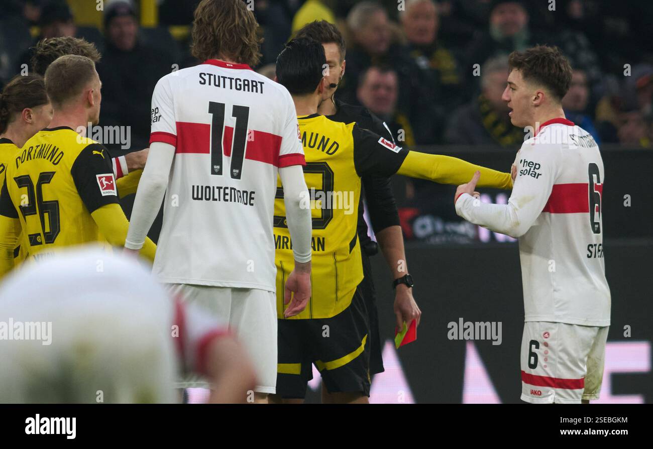 Dortmund, Germany. 08th Feb, 2025. Soccer: Bundesliga, Borussia Dortmund - VfB Stuttgart ...