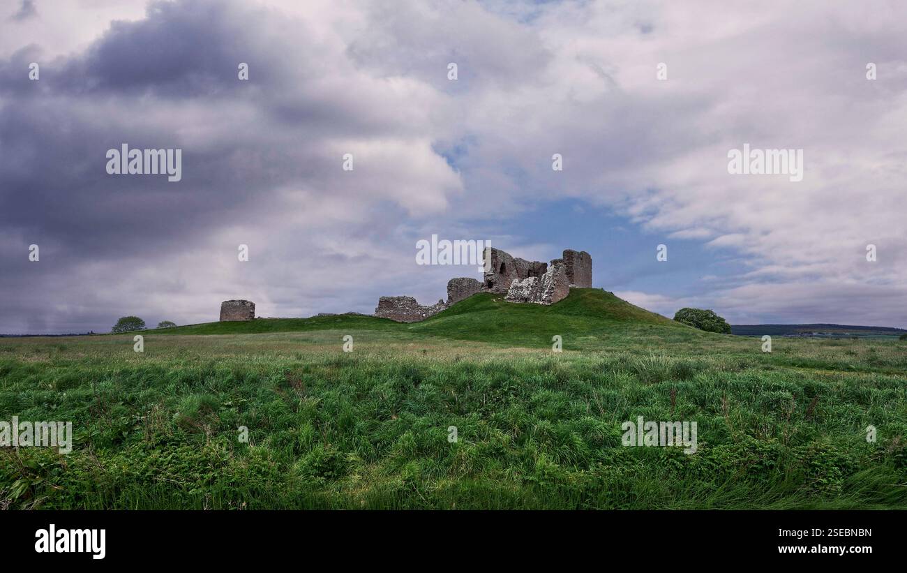 Historic Duffus Castle Stock Photo - Alamy