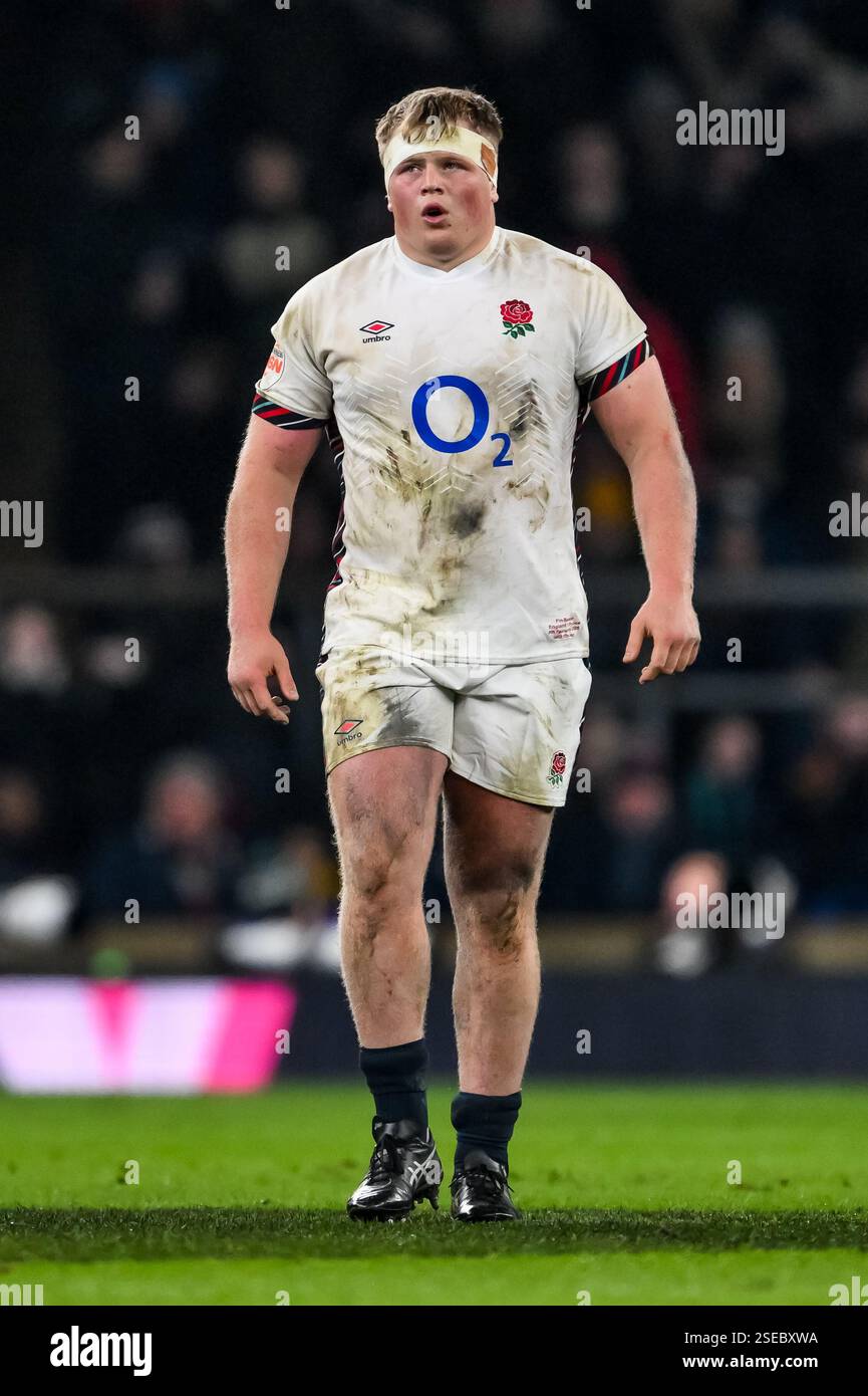 Fin Baxter of England during the 2025 Guinness 6 Nations match England ...