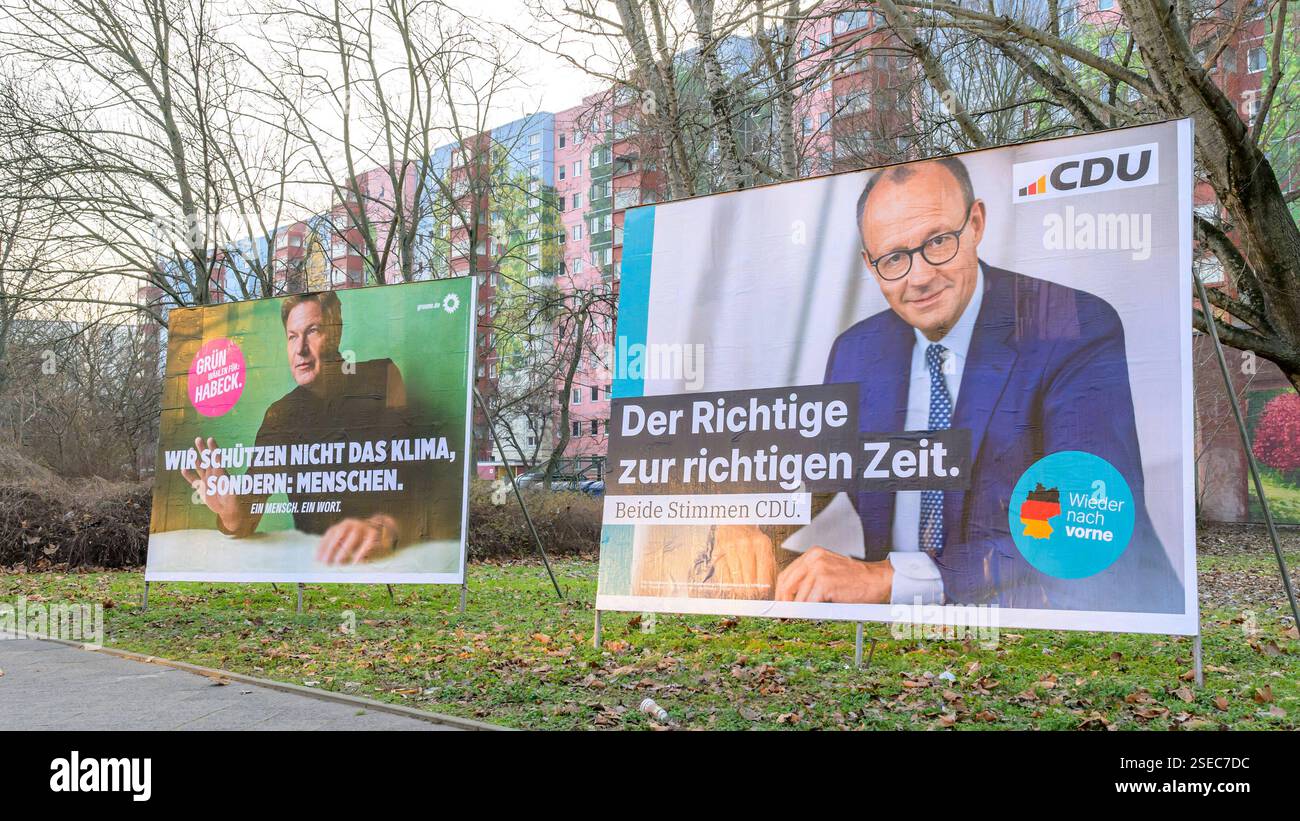 GER, Berlin, Wahl, Wahlplakate, Plakatierung im oeffentlichen ...