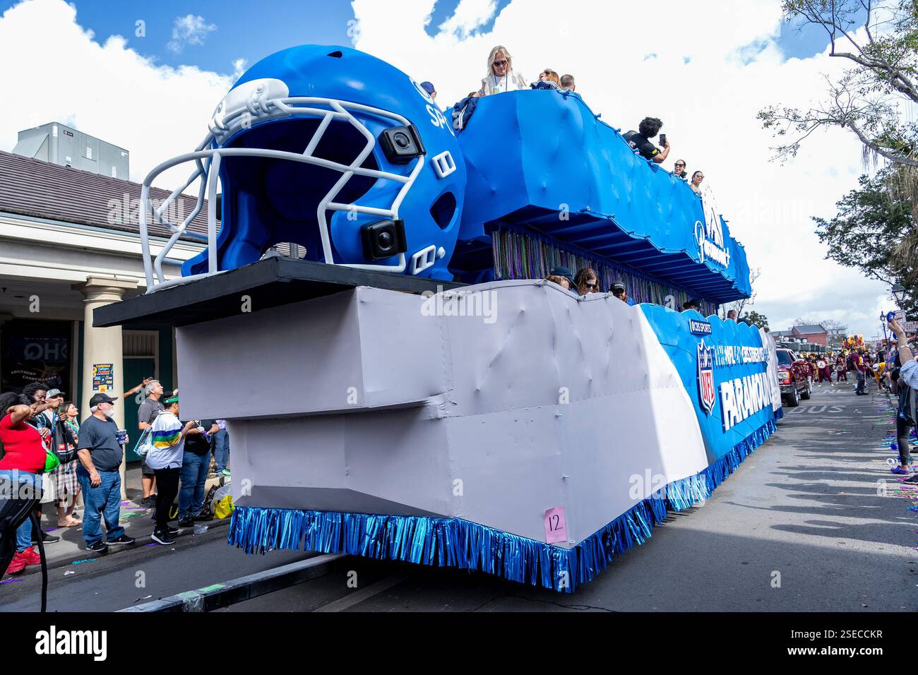 Parade floats participate in the New Orleans Super Bowl Host Committee ...