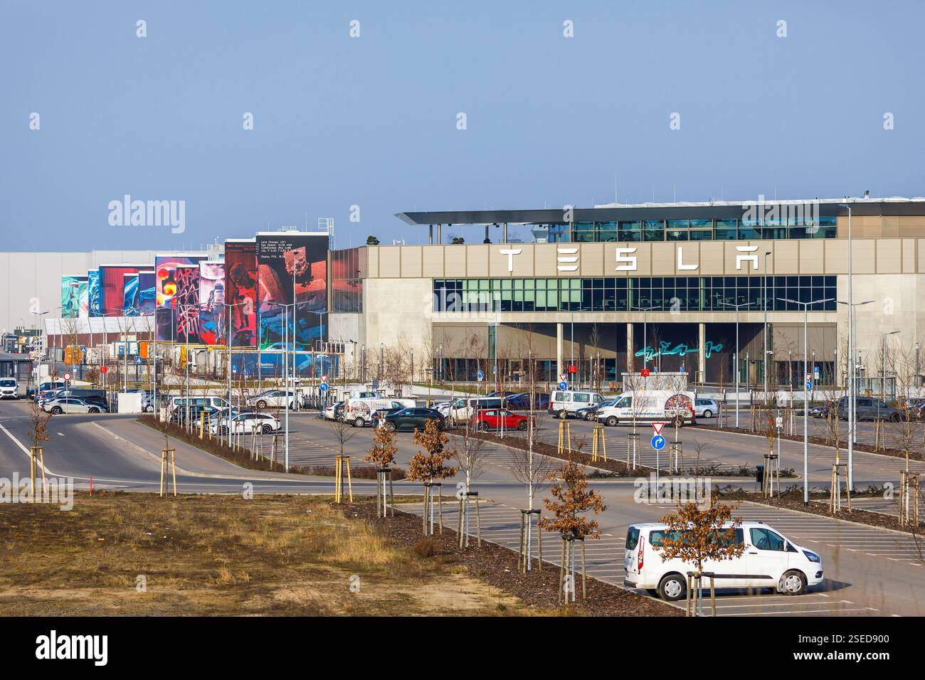 TESLA GIGA Factory Brandenburg DEU/Deutschland/Brandenburg/Gruenheide ...