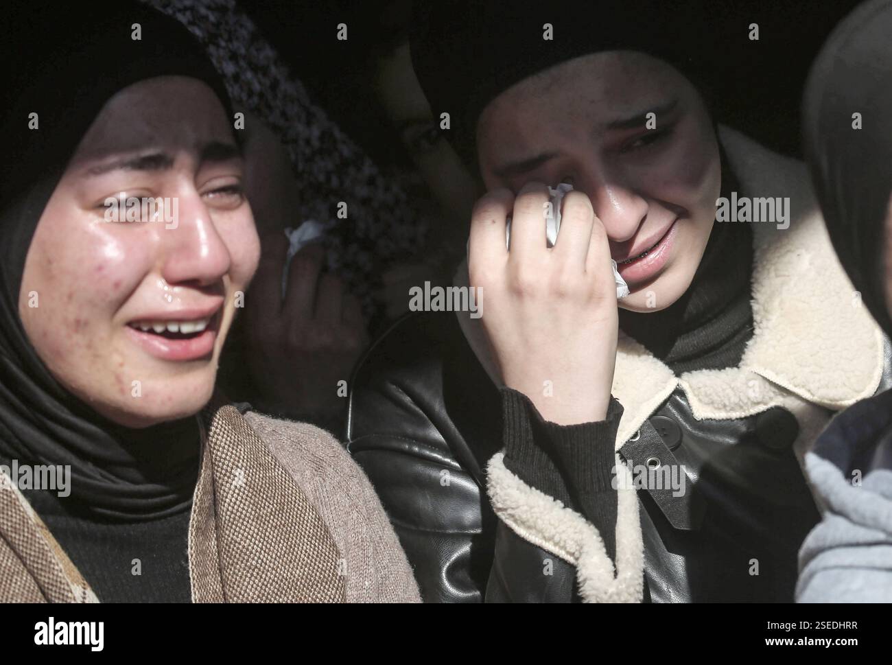 Tulkarm, Palestine. 08th Feb, 2025. Relatives and sisters of 10-year ...