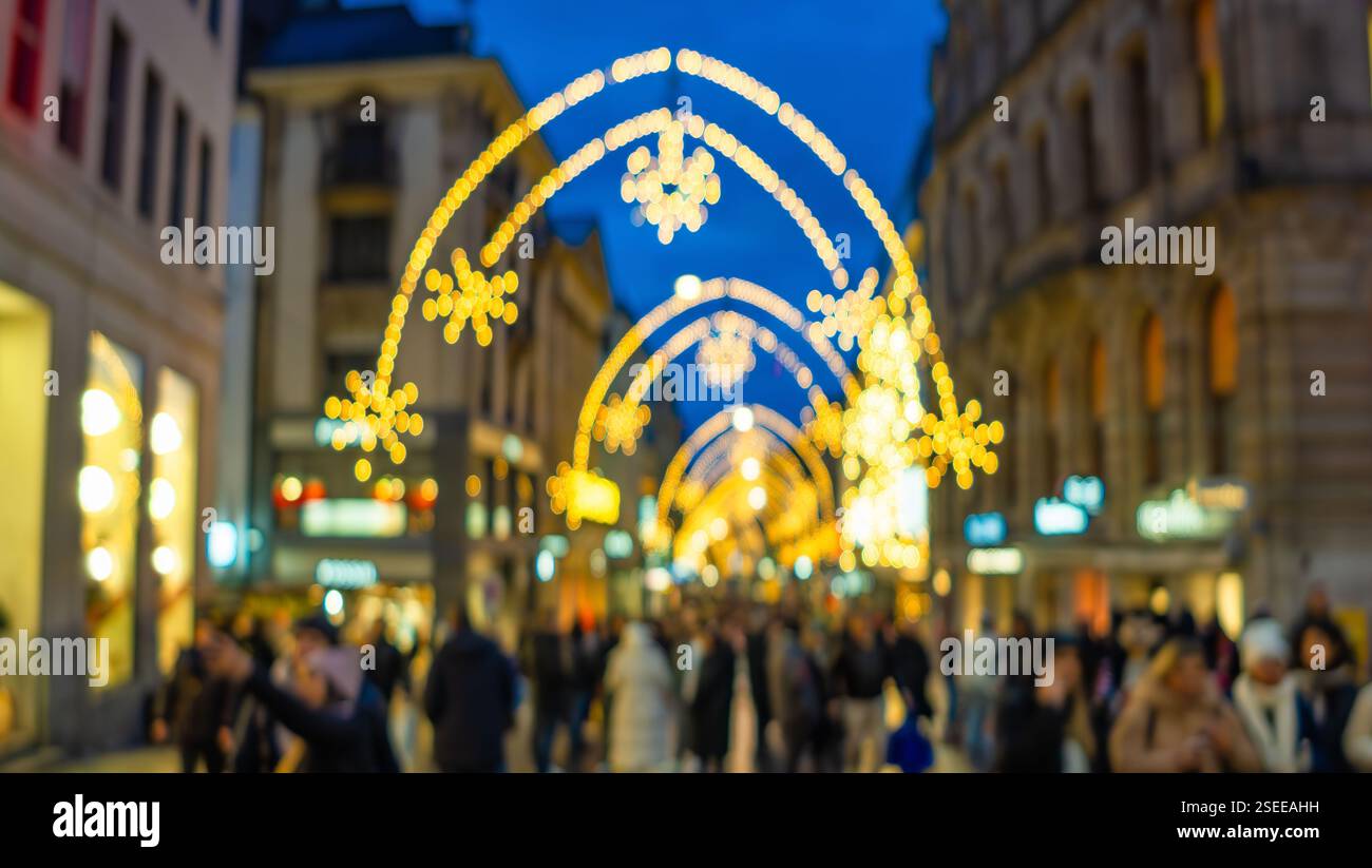 Crowded christmas market night twinkling hi-res stock photography and ...