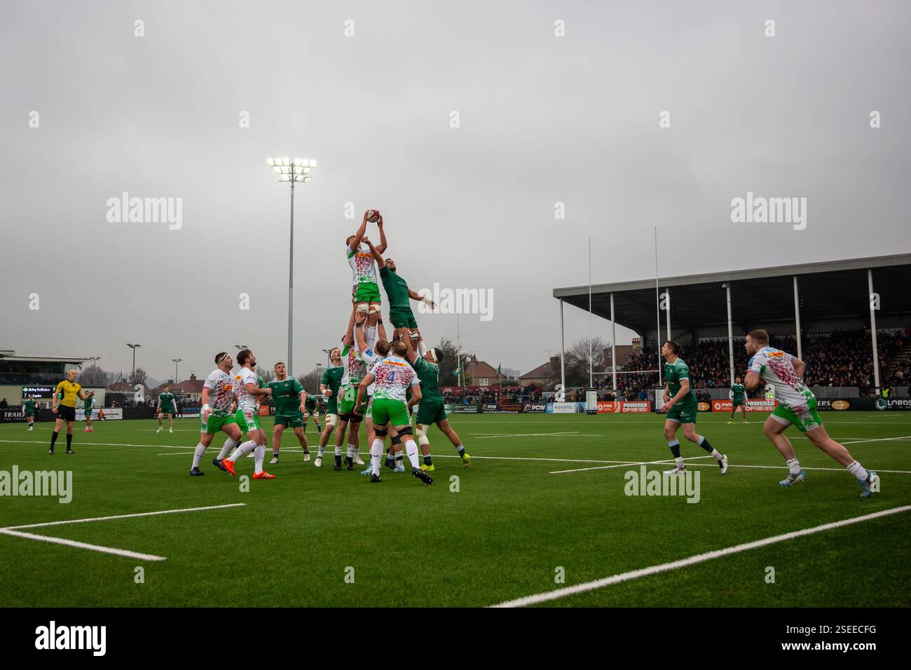 London, UK, 8th February 2025 Ealing Trailfinders can only watch as ...