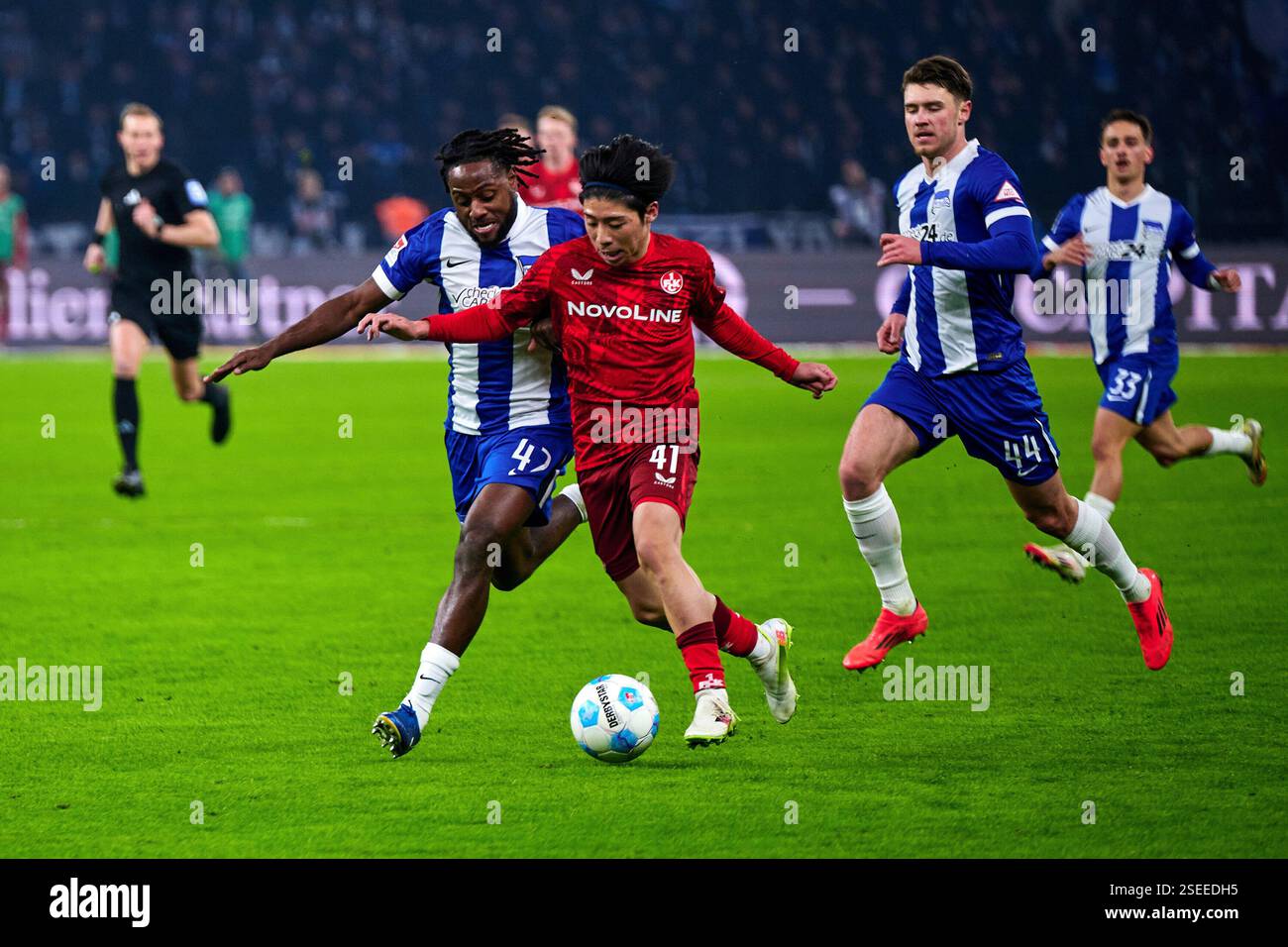 Berlin, Deutschland. 08th Feb, 2025. Deyovaisio Zeefuik (Hertha BSC ...