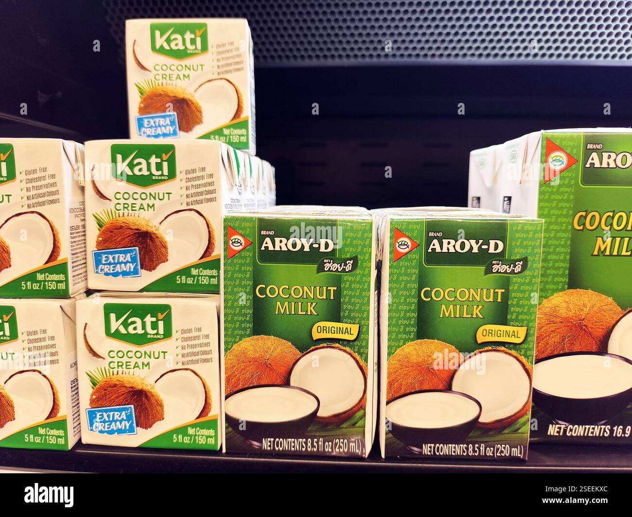 Shelf stable milk hi-res stock photography and images - Alamy