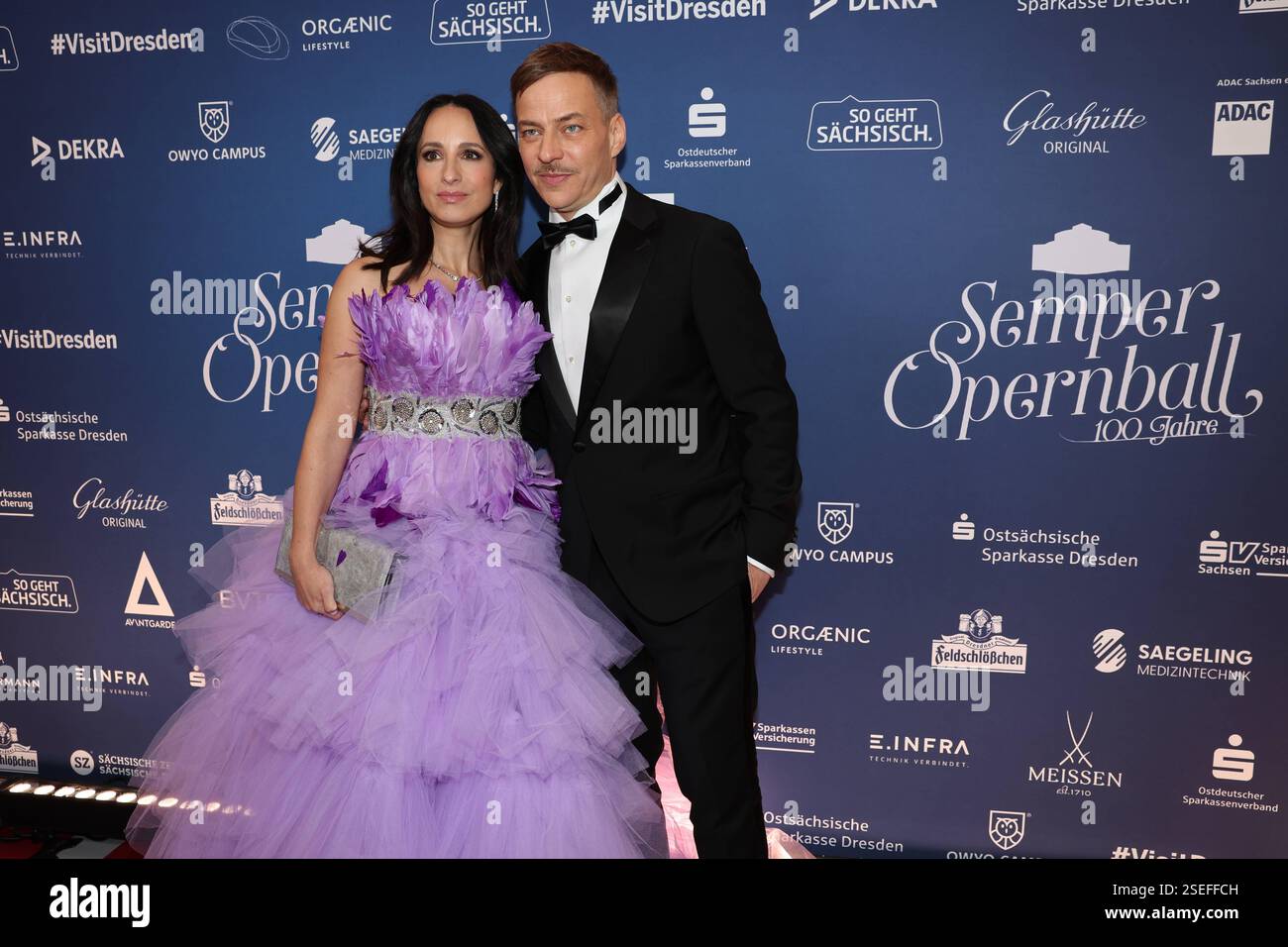 Stephanie Stumph und Tom Wlaschiha beim 17. SemperOpernball 2025 in der Semper Oper. Dresden, 07 ...