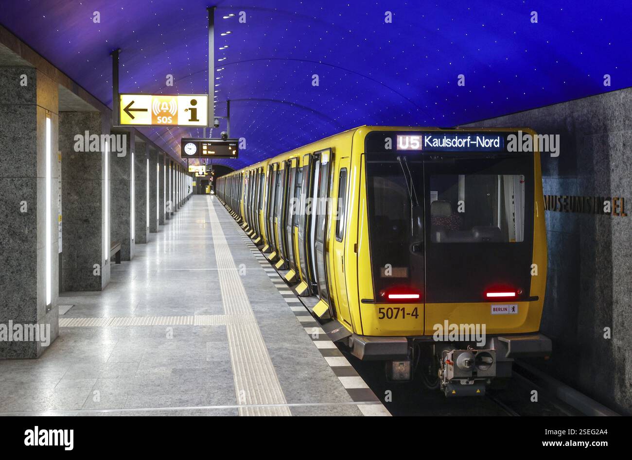 U5 underground train in the Museumsinsel station, Berlin, 07/02/2025 ...