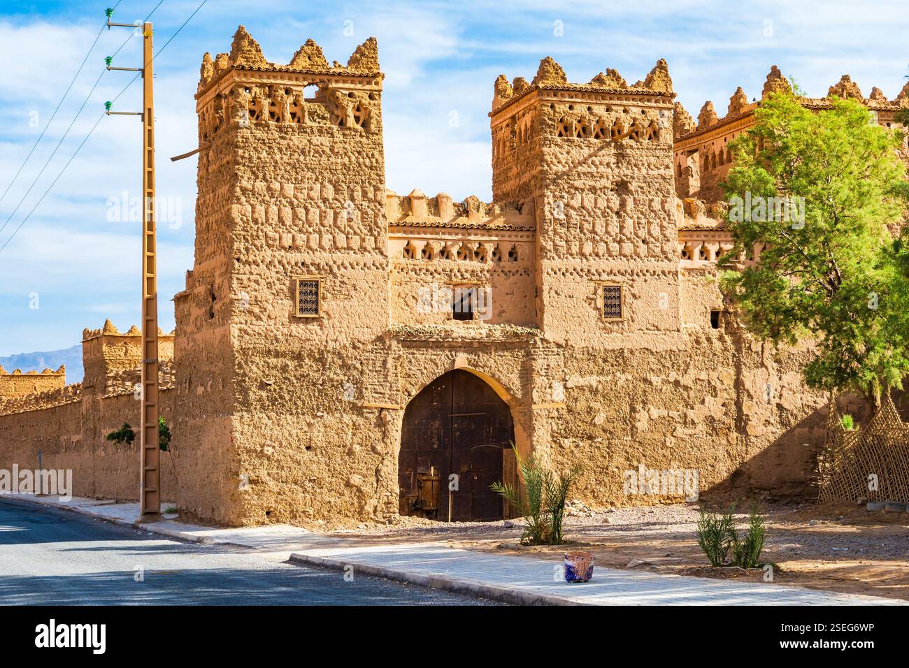 View of traditional riad kasbah building with beautiful Arabic ...