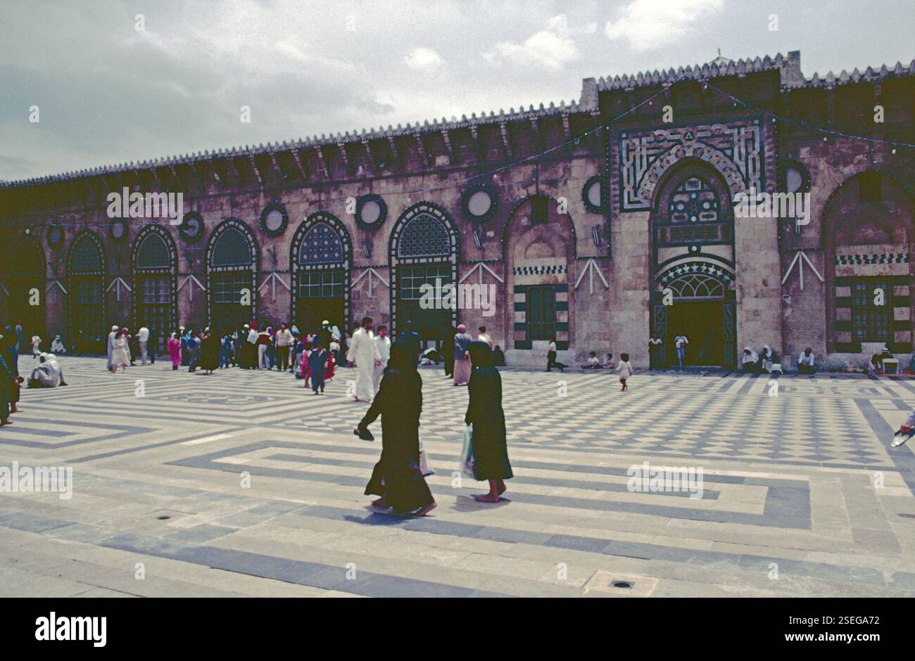 Entrance to the three-aisled hall, Umayyad Mosque, Umayyad Mosque ...