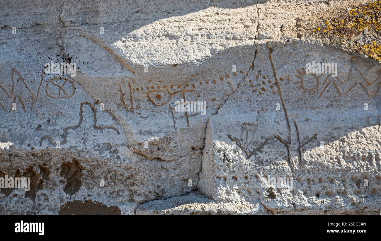 Tulelake, California - Petroglyphs in Petroglyph Point in Lava Beds ...