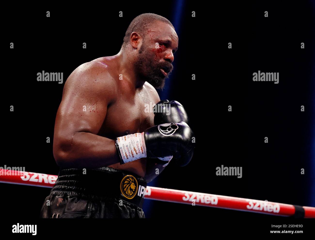 Derek Chisora during their IBF world heavyweight title eliminator bout ...