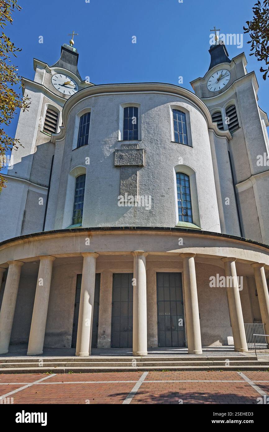 Catholic parish church Christkoenig in Neuhausen-Nymphenburg, Munich ...