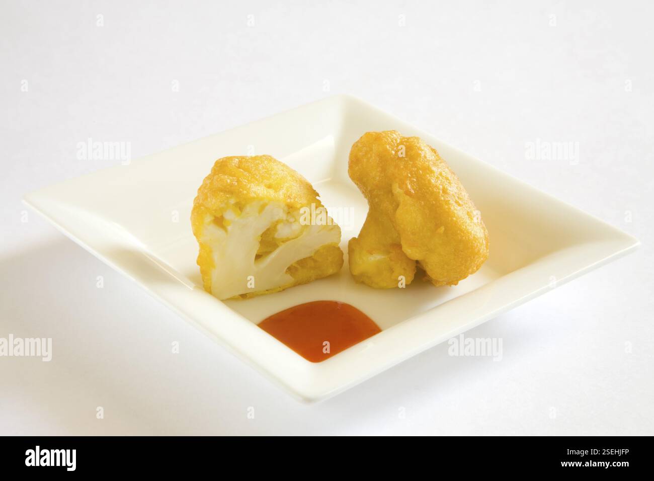 Indian cuisine, fast food starters Phoolgobi Ke Pakode crispy ...