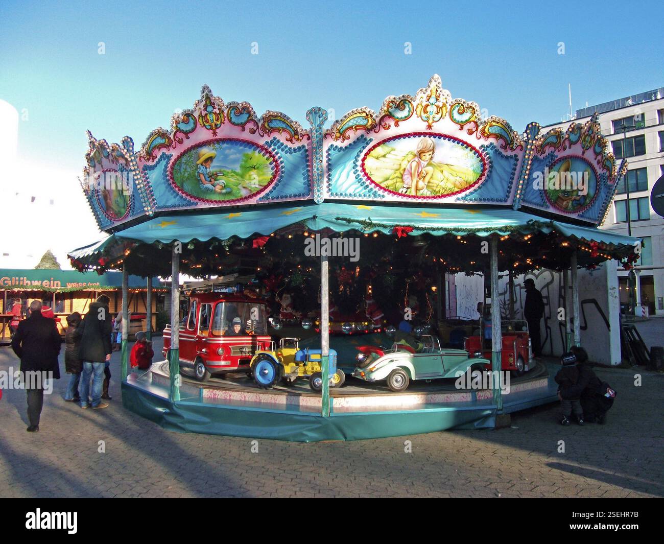 German christmas funfair fairground market hi-res stock photography and ...