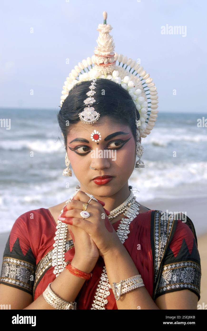 Dancer performing classical traditional odissi dance, Konarak, Orissa ...