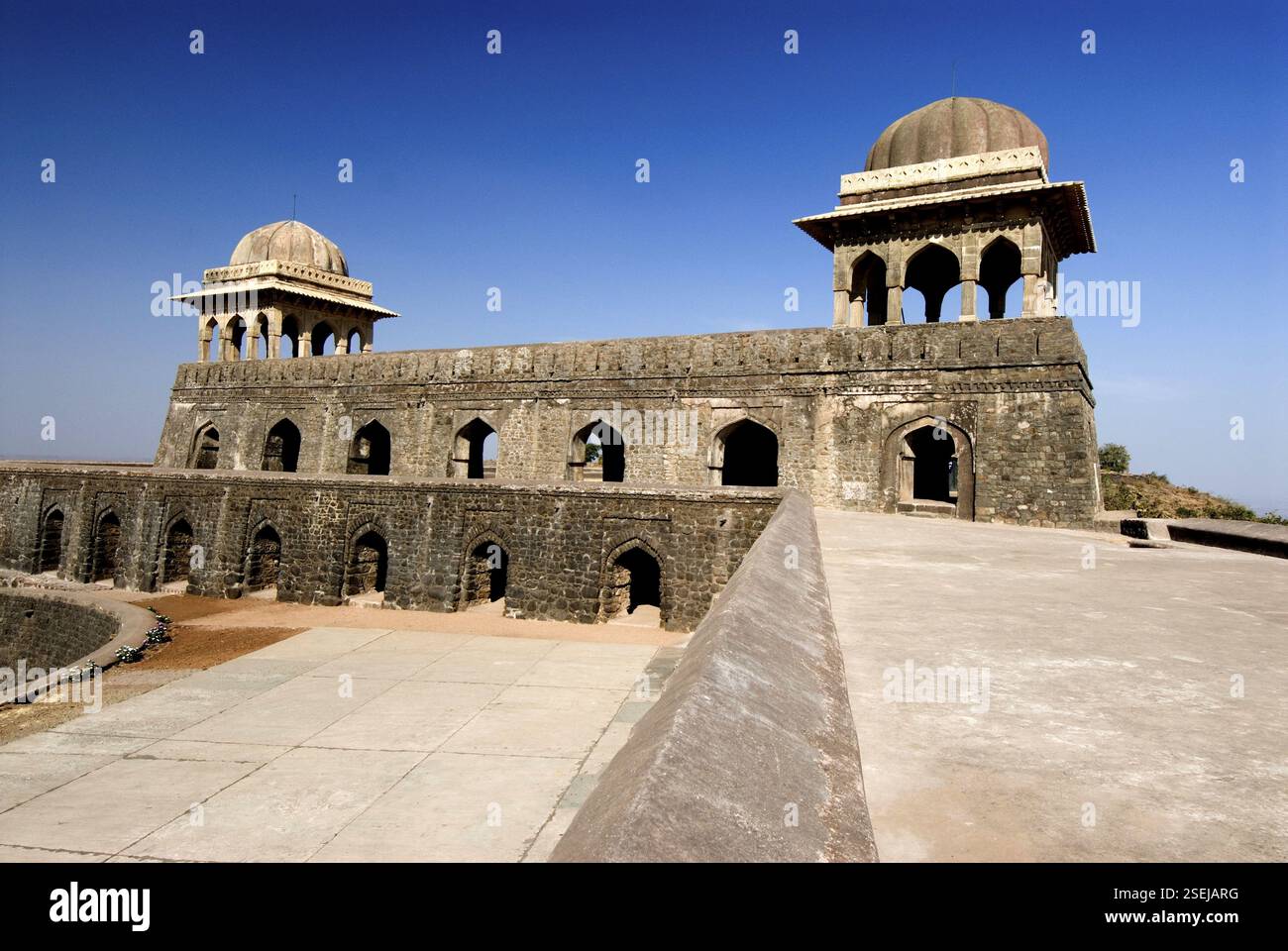 Mandu india roopmati pavilion hi-res stock photography and images - Alamy