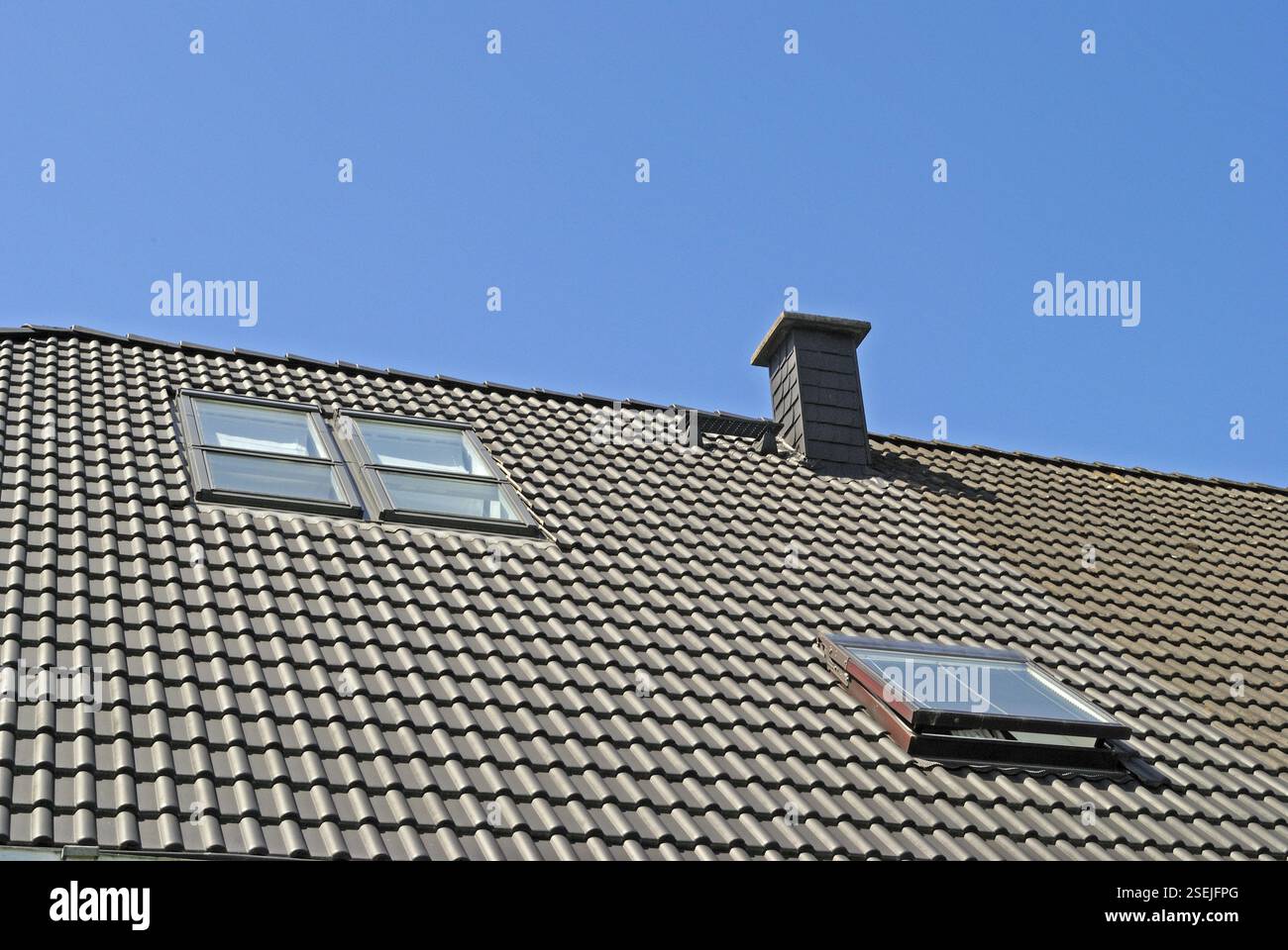 Roof and windows hi-res stock photography and images - Alamy