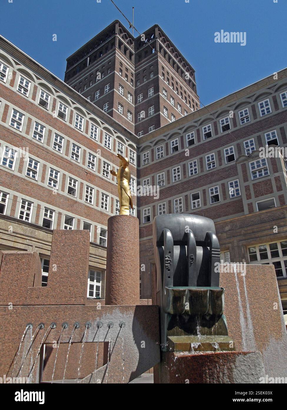 Duesseldorf, Wilhelm-Marx-Haus, Germany's first office tower block ...