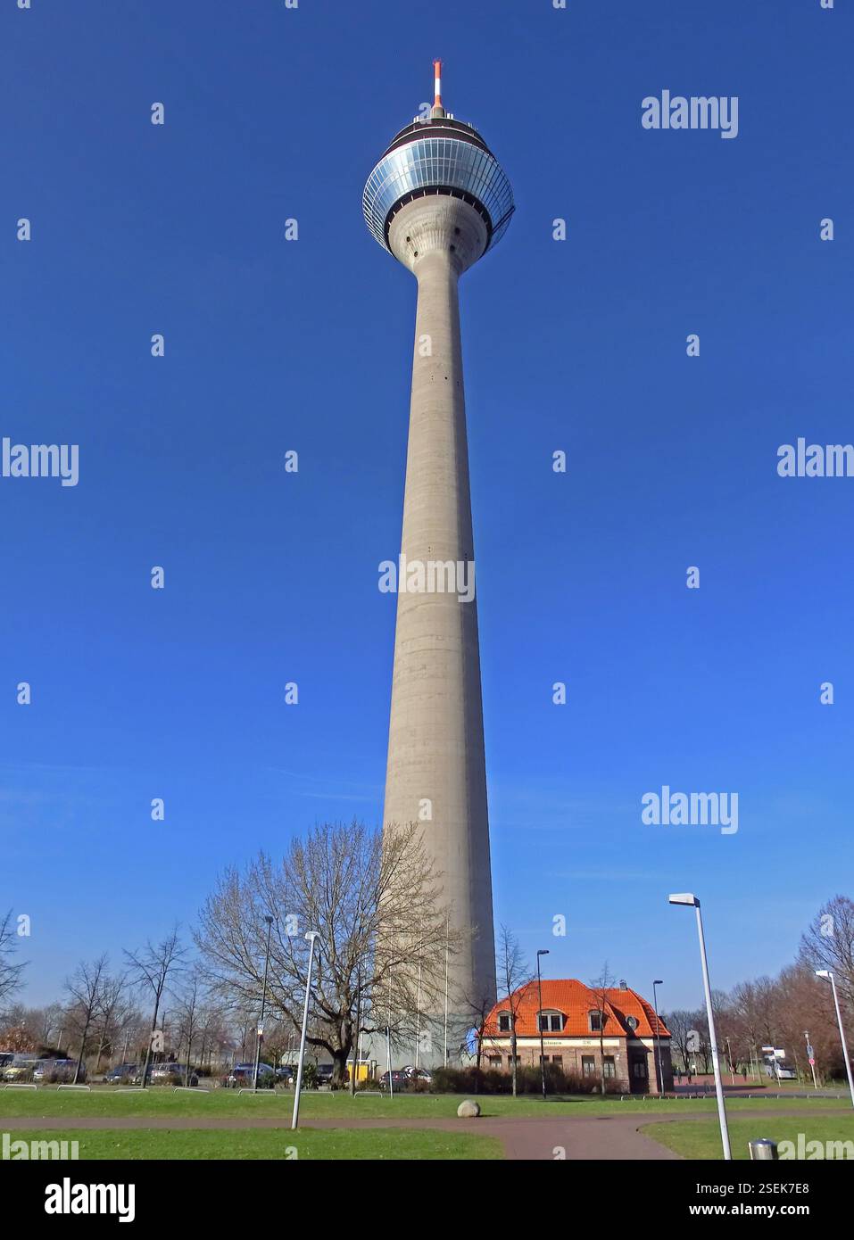 Duesseldorf, Rhine Tower Stock Photo - Alamy