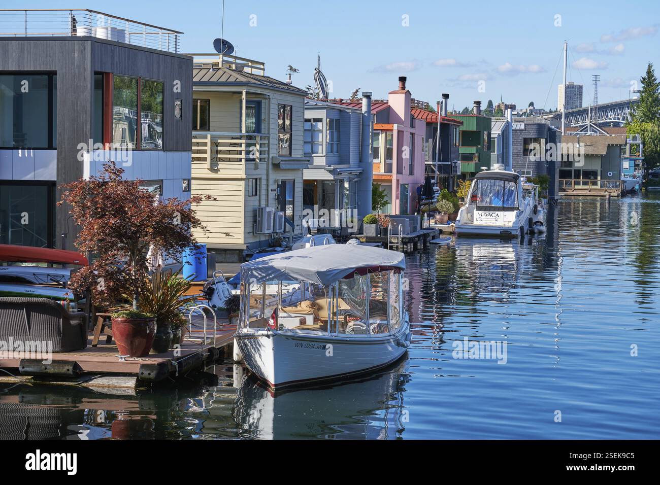 Houseboats in Fairview Marina, Lake Union, Seattle, Seattle, USA, North ...