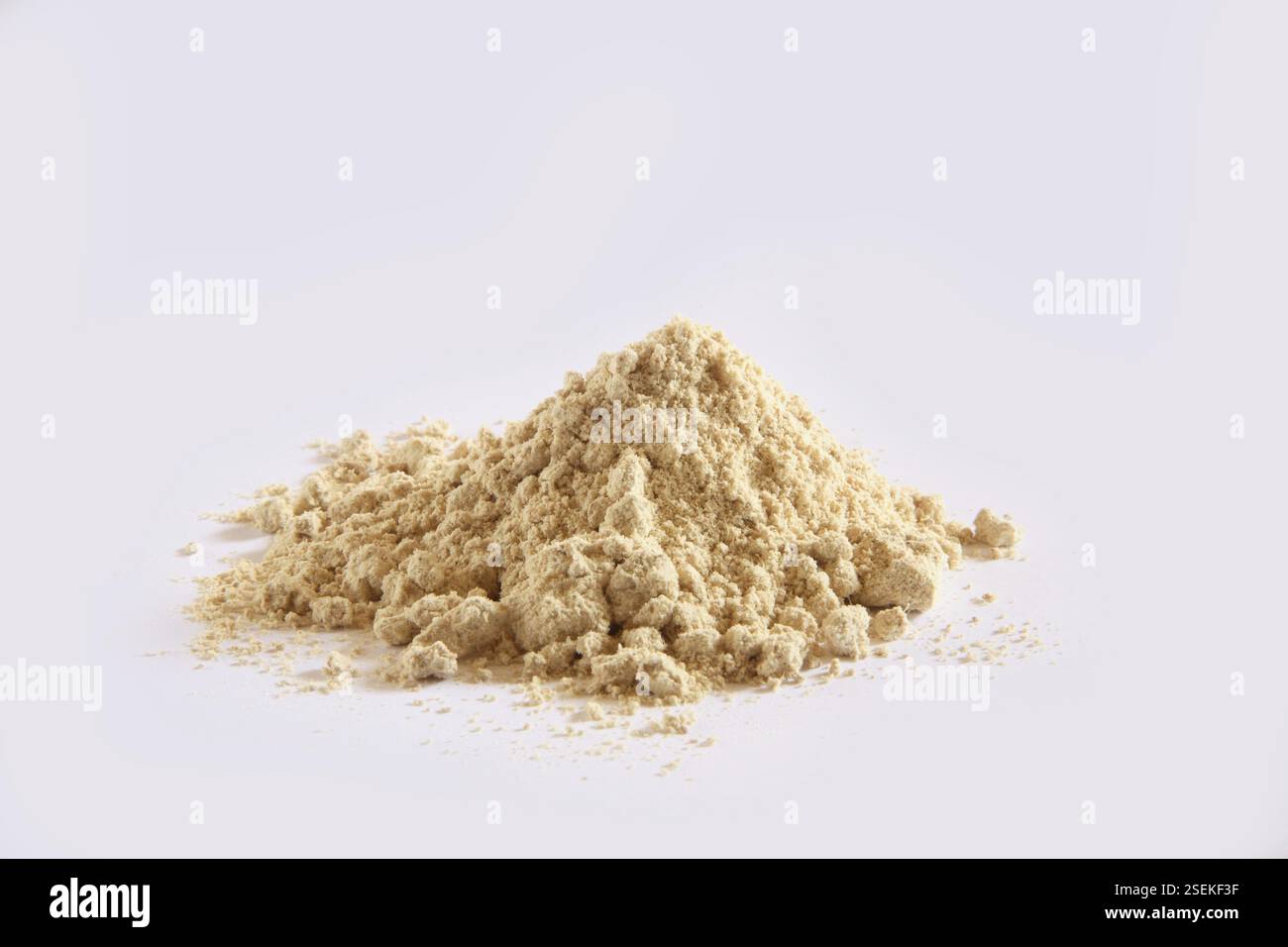 Indian spice, Ginger Adrak dried powder Zingiber officinale on white ...