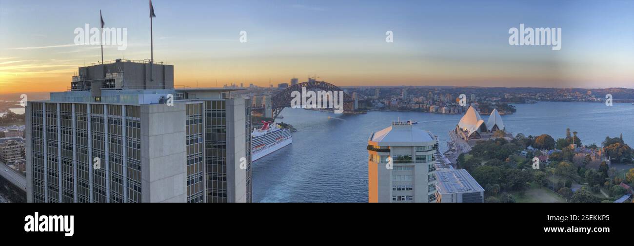 Aerial view sydney harbor bridge hi-res stock photography and images ...