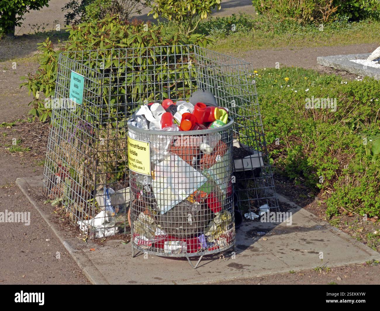 Waste containers ground hi-res stock photography and images - Alamy